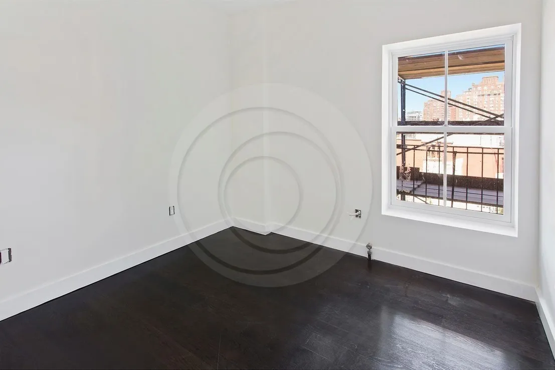 88 Perry Street #5R in West Village, Manhattan | StreetEasy
