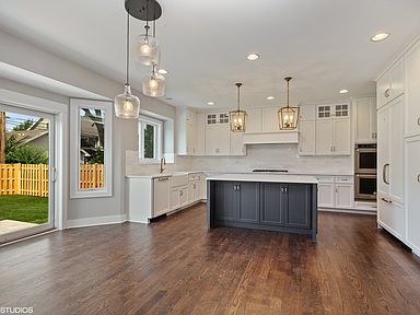 152 N Avon Rd, Elmhurst, IL 60126 | Zillow