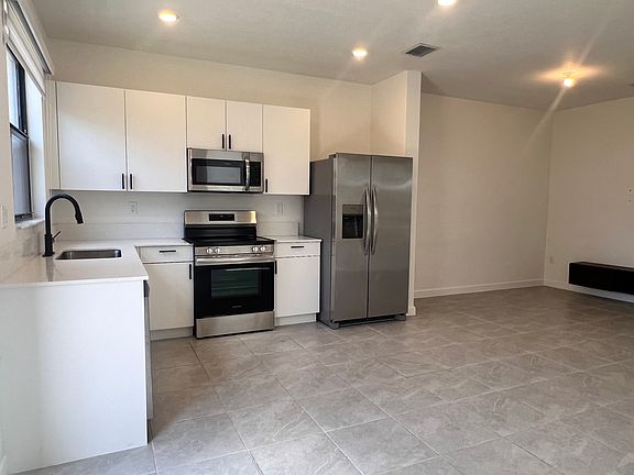 12860 SW 232nd Ter, Homestead, FL 33032 | Zillow