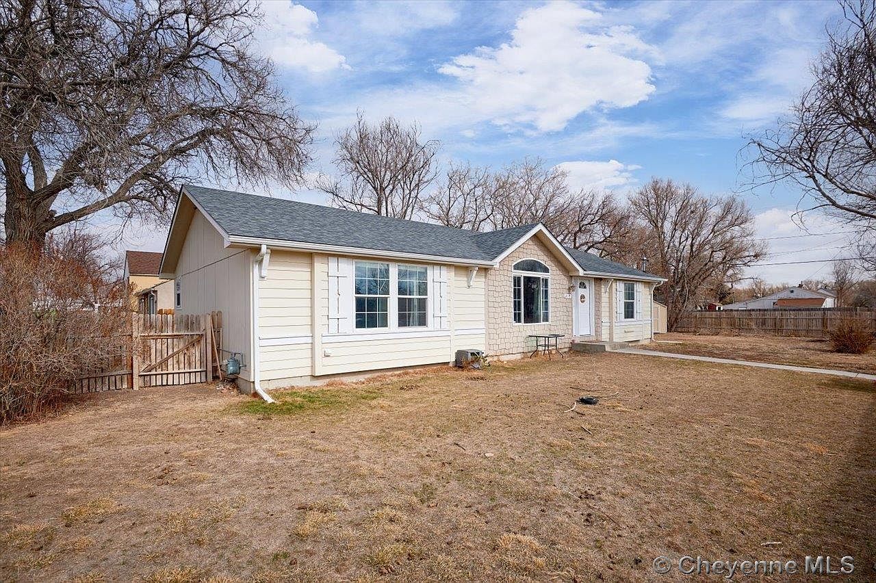 219 Maxwell Ave, Cheyenne, WY 82007 | Zillow