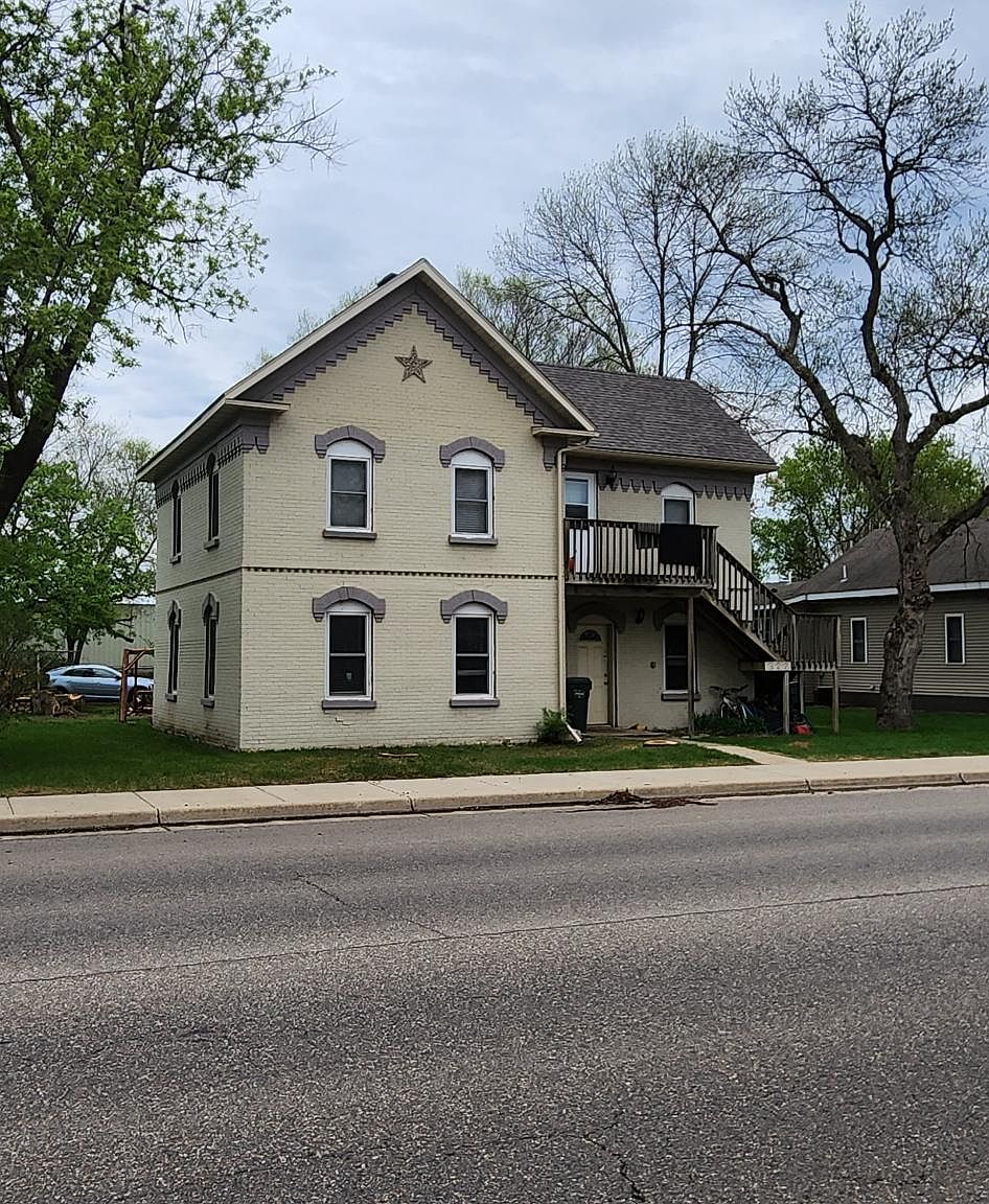322 Main St S, Pierz, MN 56364 | Zillow
