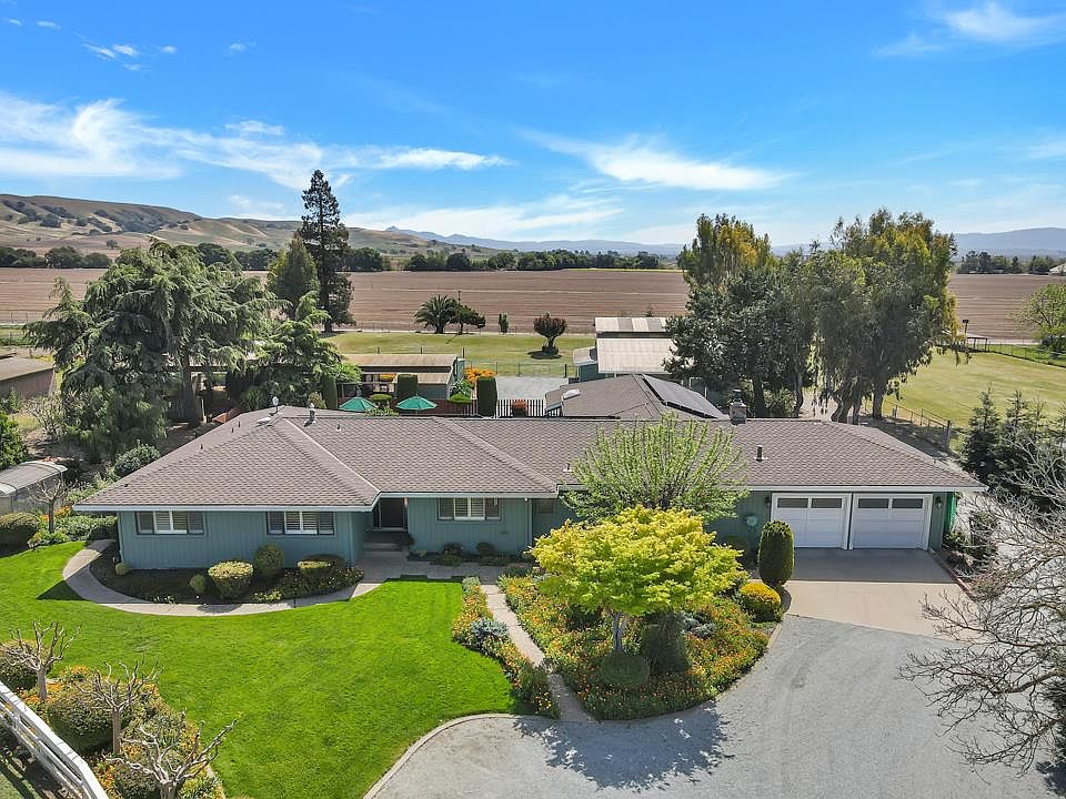 3300 Canada Rd, Gilroy, CA 95020 | Zillow