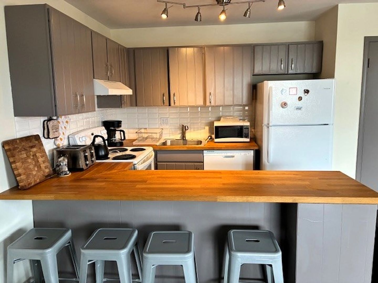 180 Evergreen Rd #E-301, Dillon, CO 80435 | Zillow