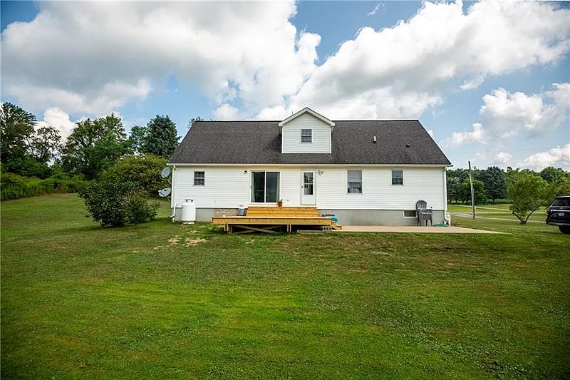 1614 Scrubgrass Rd, Mercer, PA 16137 | Zillow