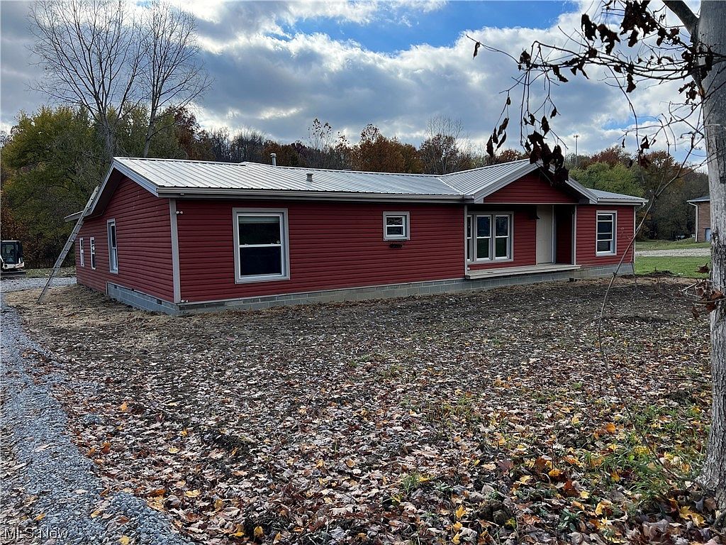 5476 Rutledge St SE, Dennison, OH 44621 | MLS #4499342 | Zillow