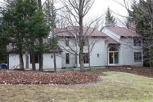 12 Wood Stone Rise, Pittsford, NY 14534 | Zillow