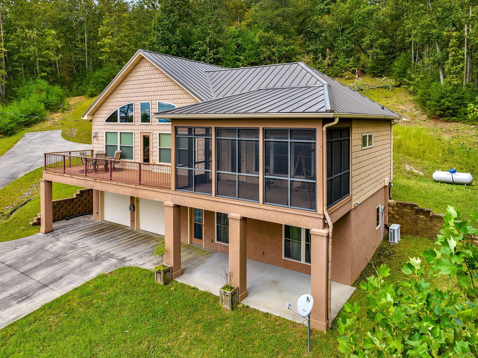 5928 Highway 25e E, Bean Station, TN 37708 | Zillow