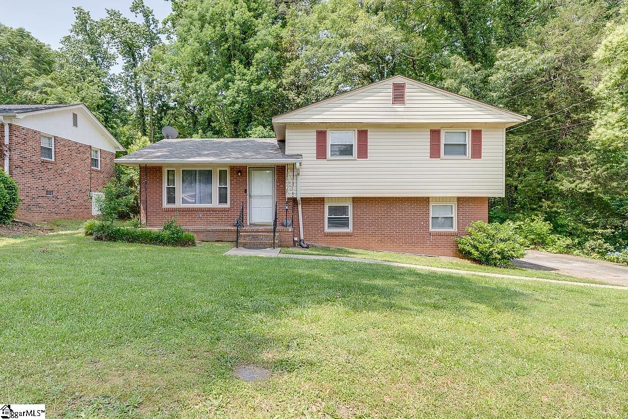 304 W Castle Dr, Greenville, SC 29605 | Zillow