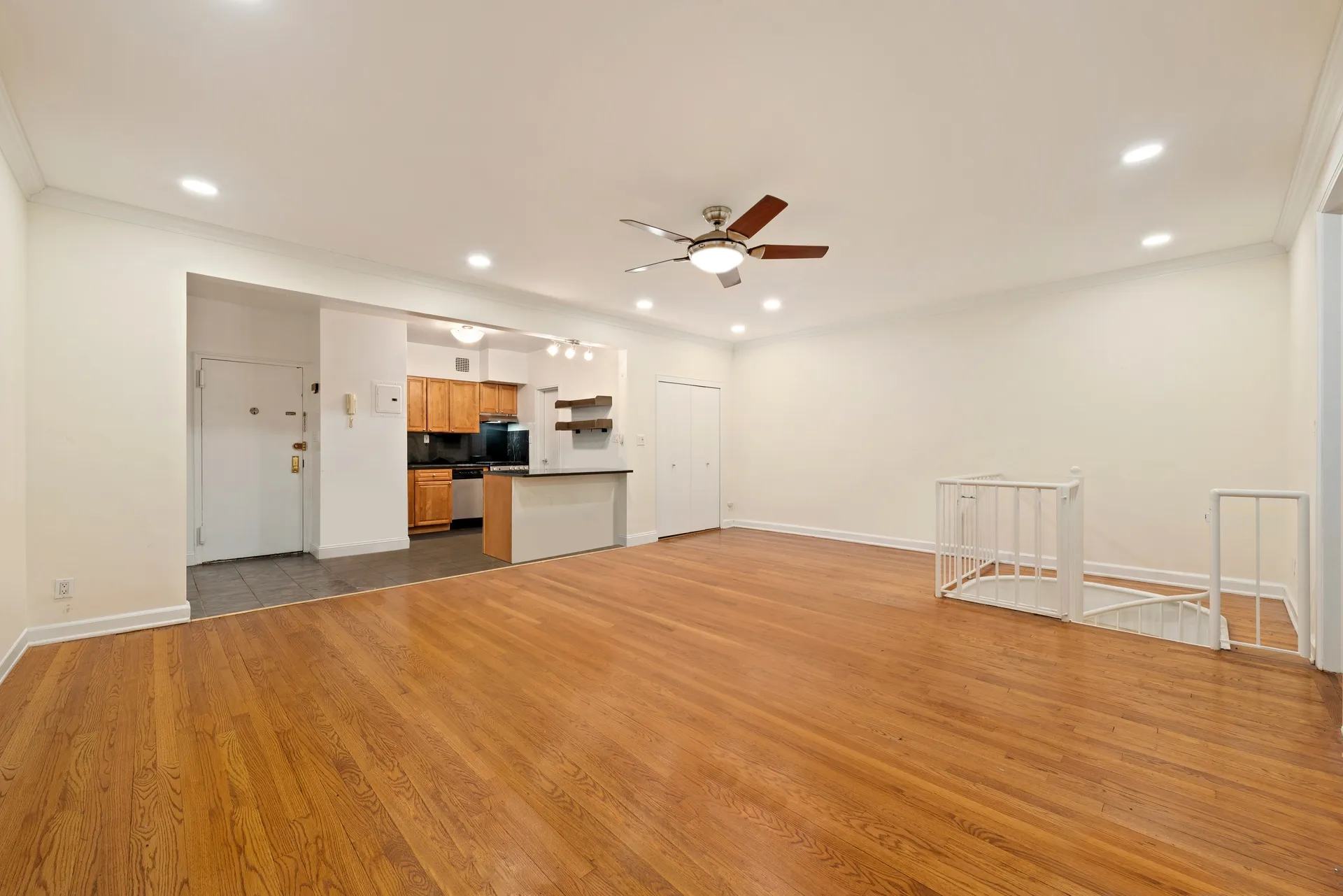 44 West 69th Street #B in Lincoln Square, Manhattan | StreetEasy