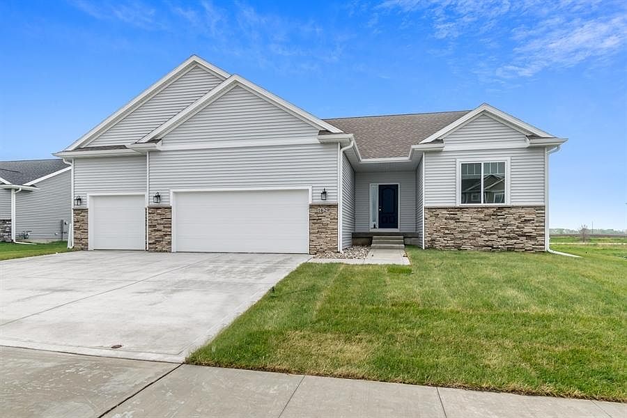 1629 Ledges Dr, Ames, IA 50010 | Zillow