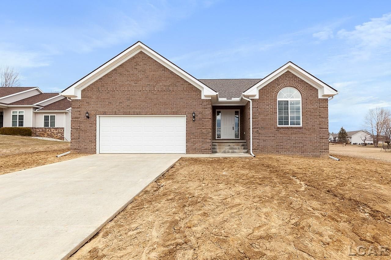 816 Derby Dr, Tecumseh, MI 49286 | MLS #50124417 | Zillow