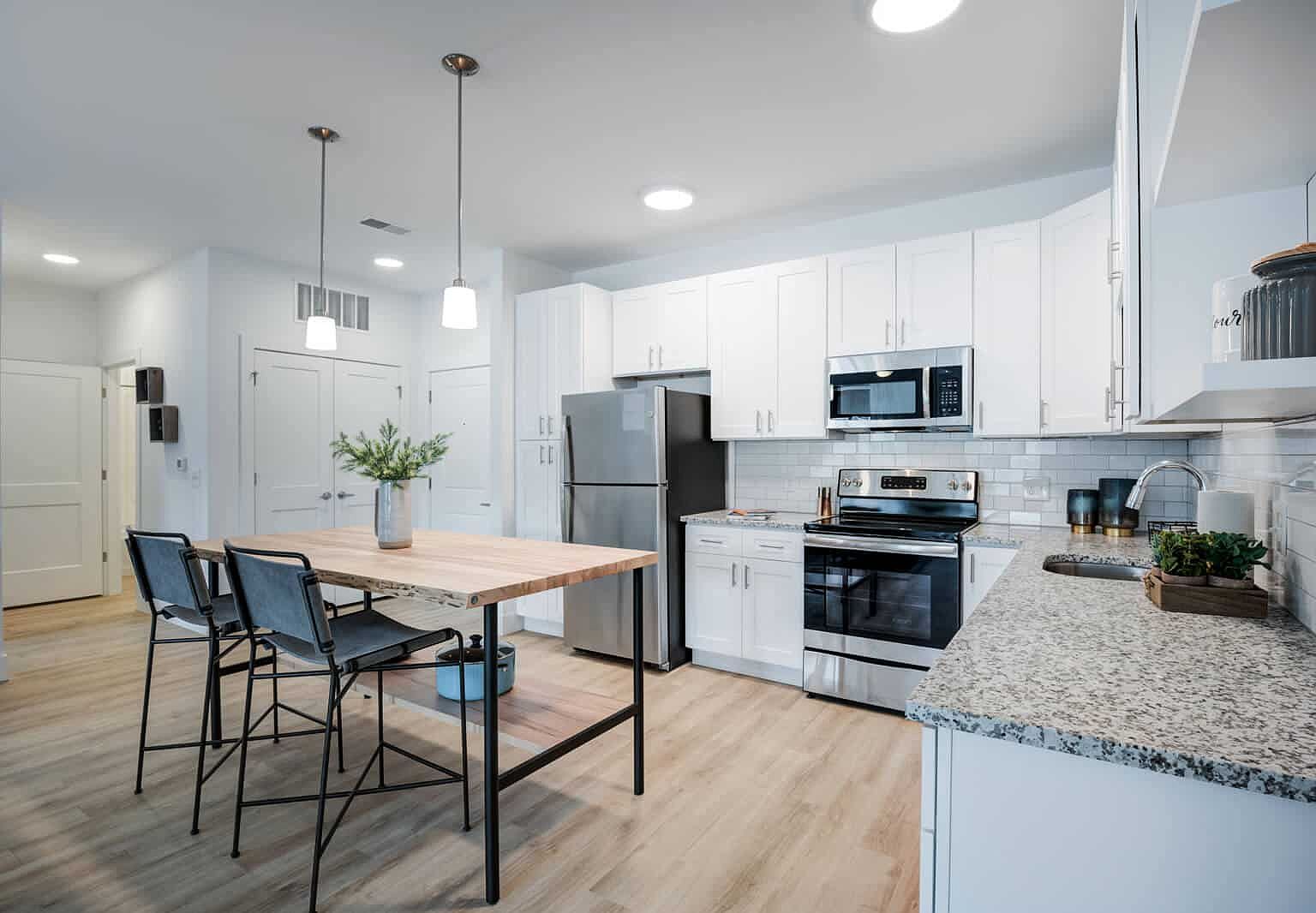 10250 Gateway Pl # Frederick, Cincinnati, OH 45242 | Zillow