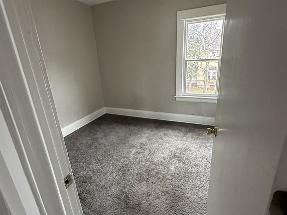 2962 E 66th St #2, Cleveland, OH 44127 | Zillow