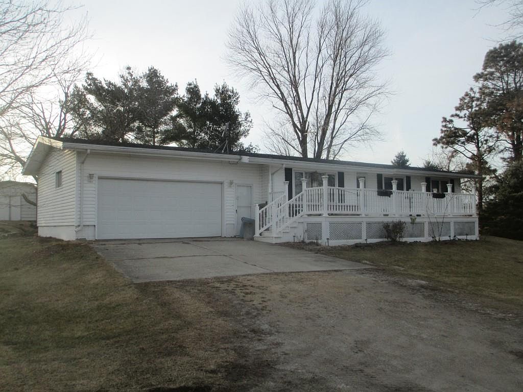 1389 Union Ave, Bennett, IA 52721 | Zillow