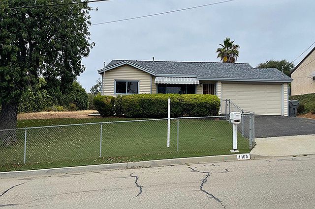 1165 Juliette Pl, Fallbrook, CA 92028 | Zillow