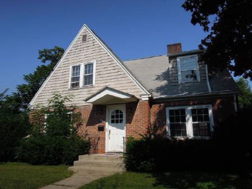 132 Goodwin St, Springfield, MA 01151 | Zillow