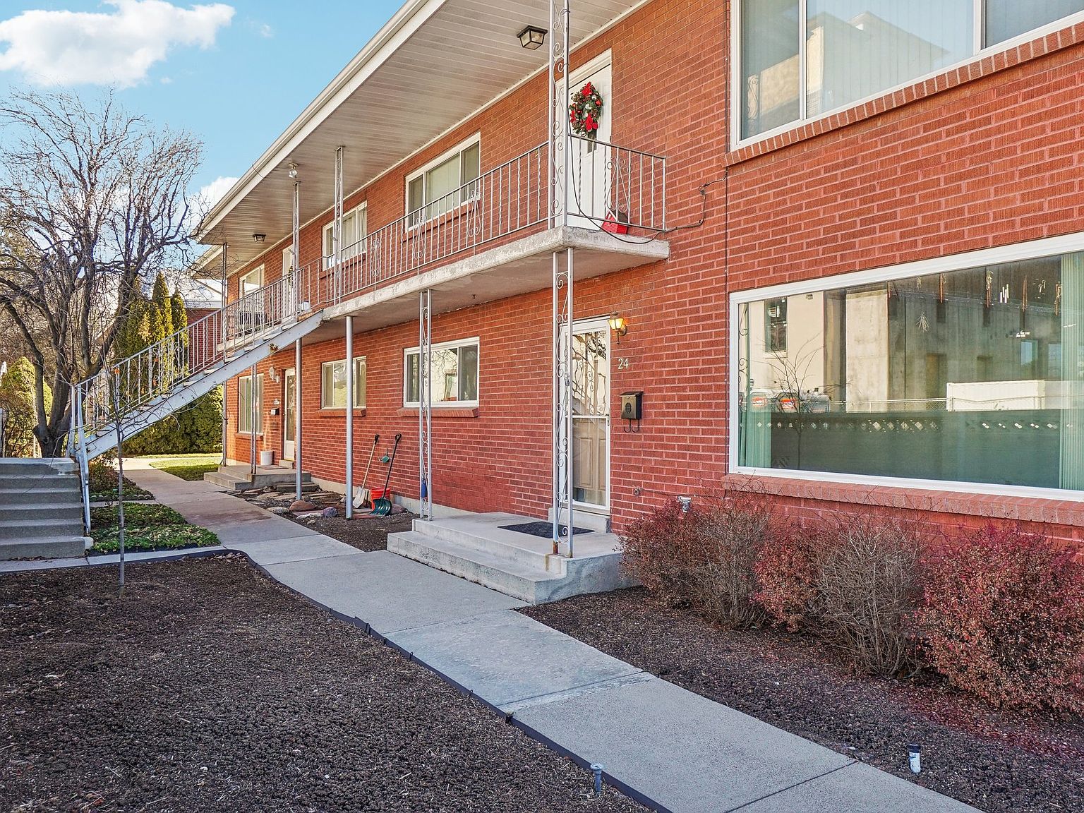 2260 E Murray Holladay Rd APT 24, Salt Lake City, UT 84117 | MLS ...