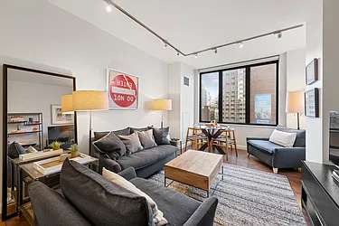 Chelsea Stratus at 101 West 24th Street in Chelsea : Sales, Rentals ...