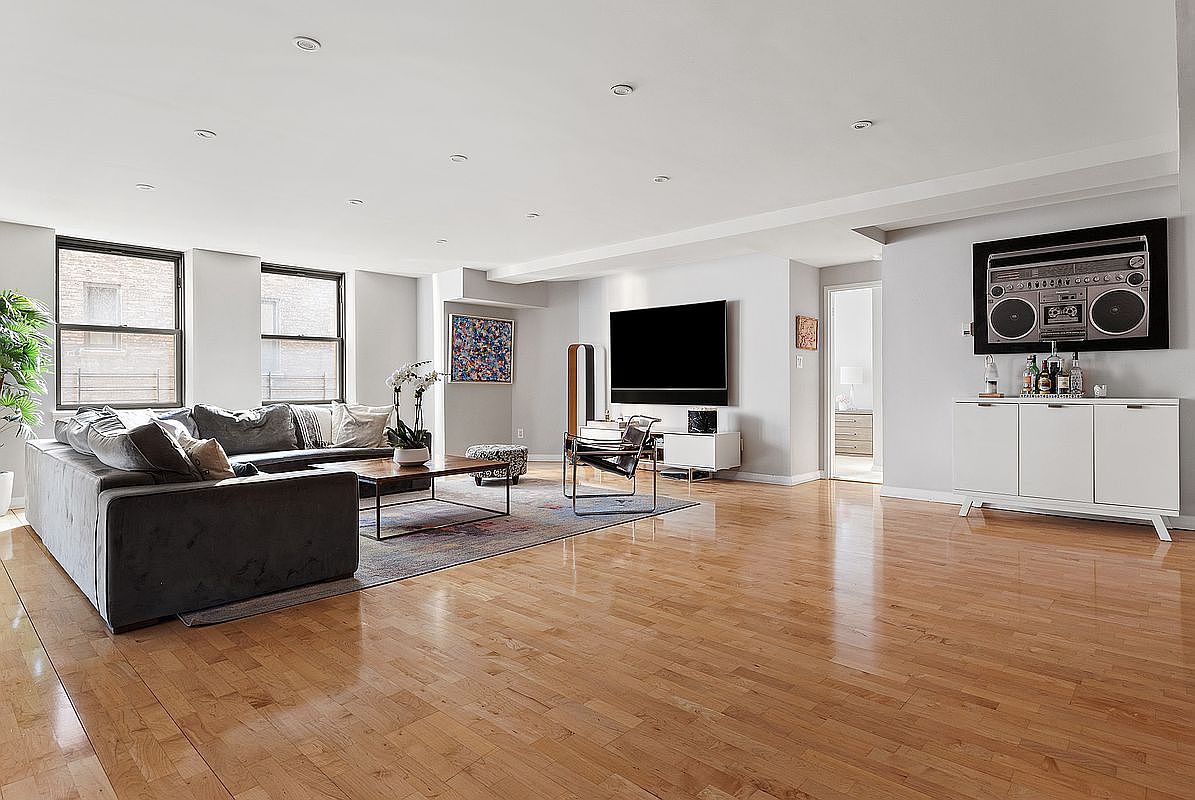 253 W 73rd St #3BC, New York, NY 10023 | Zillow