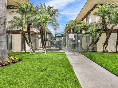 3523 W Savanna St Anaheim CA | Zillow