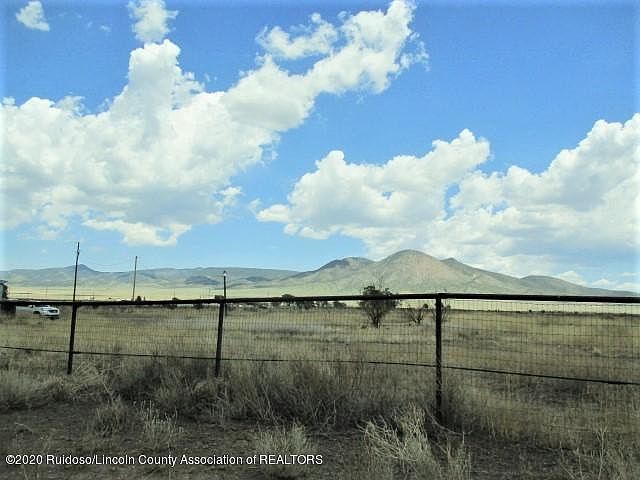 210 Jose Vega Loop, Carrizozo, NM 88301 | Zillow