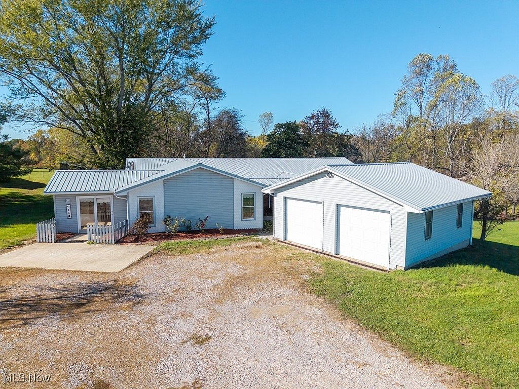 911 N State Route 83, Beverly, OH 45715 | Zillow