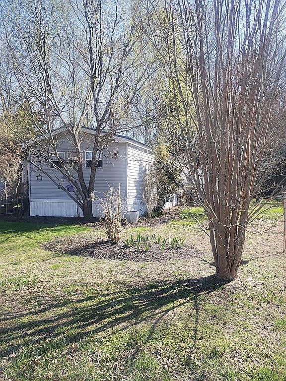 32350 Hilltop Dr, New Church, VA 23415 | Zillow