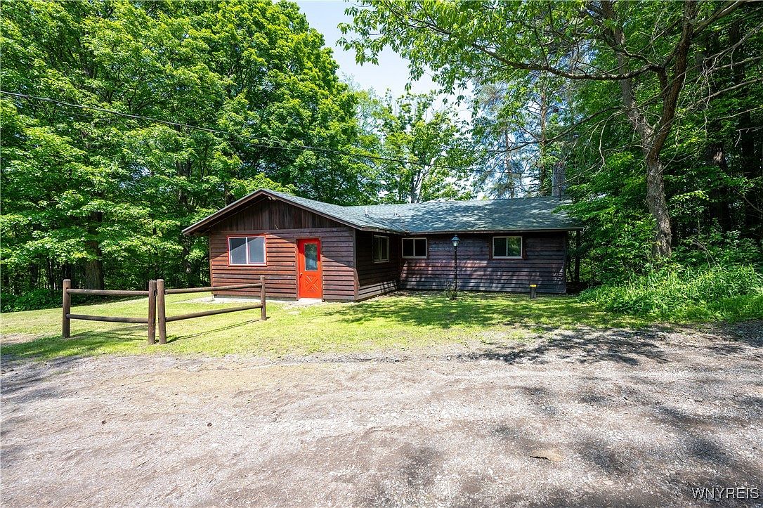 2491 Wethersfield Rd, North Java, NY 14113 | Zillow