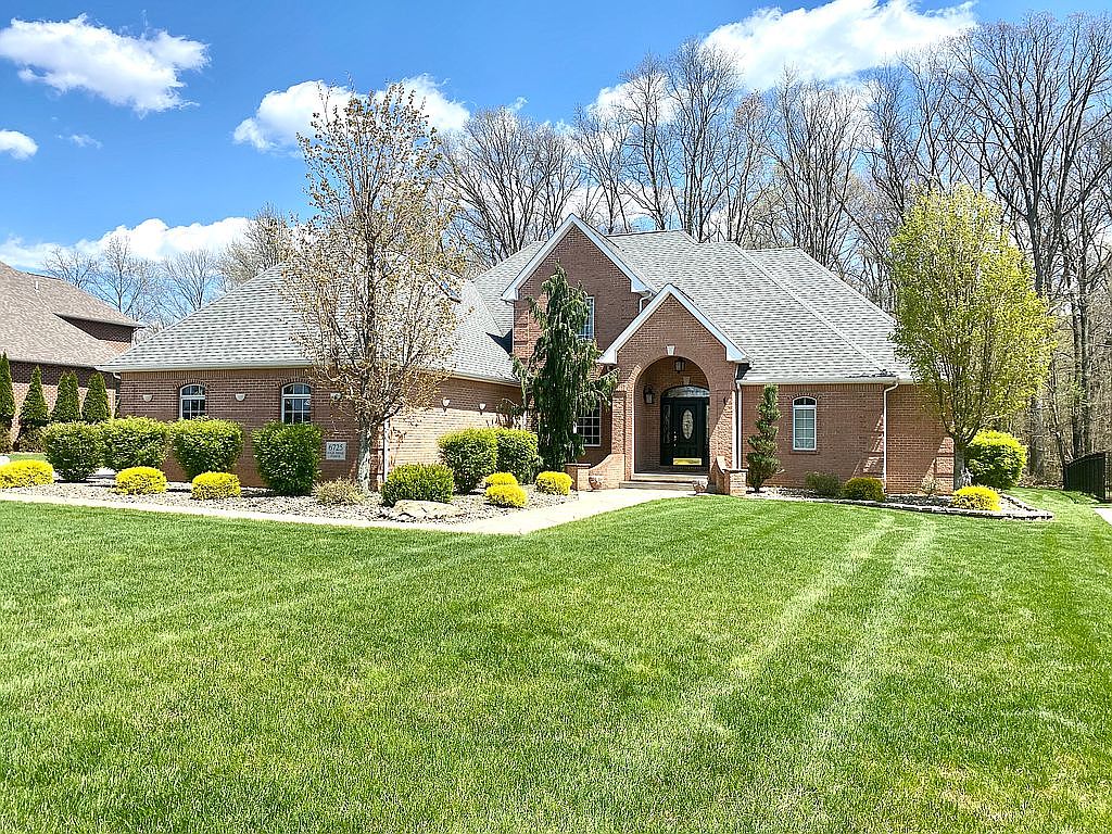 6725 Kyle Ridge Pointe, Canfield, OH 44406 | Zillow