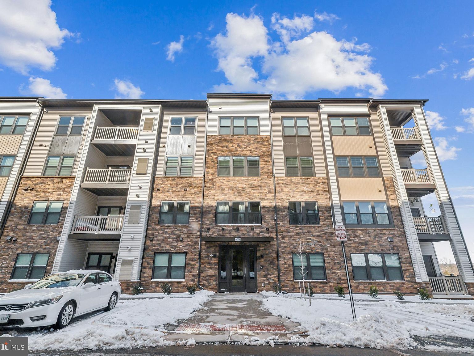 46294 Mount Milstead Ter #400, Sterling, VA 20164 | MLS #VALO2086888 ...