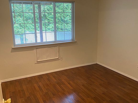 (Undisclosed Address), Staten Island, NY 10309 | Zillow