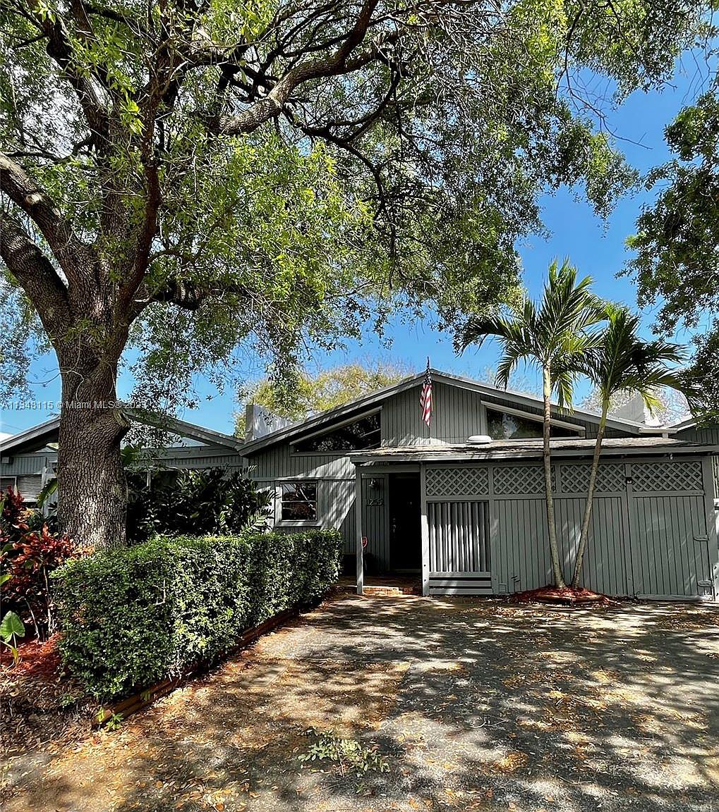 11255 SW 112th Circle Ln E #11255, Miami, FL 33176 | Zillow