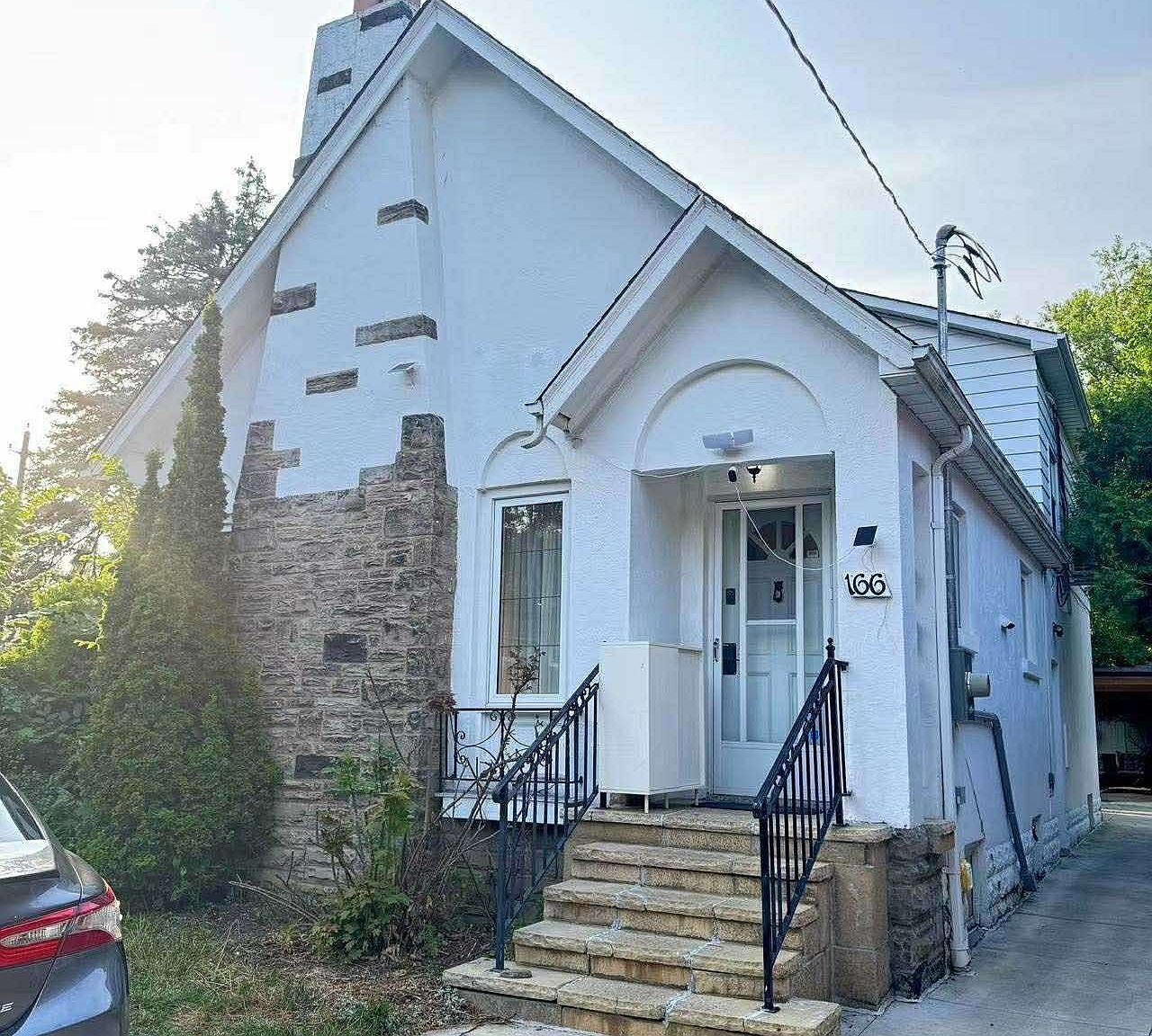 166 Chaplin Cres #GF-2F, Toronto, ON M5P 1B3 | Zillow