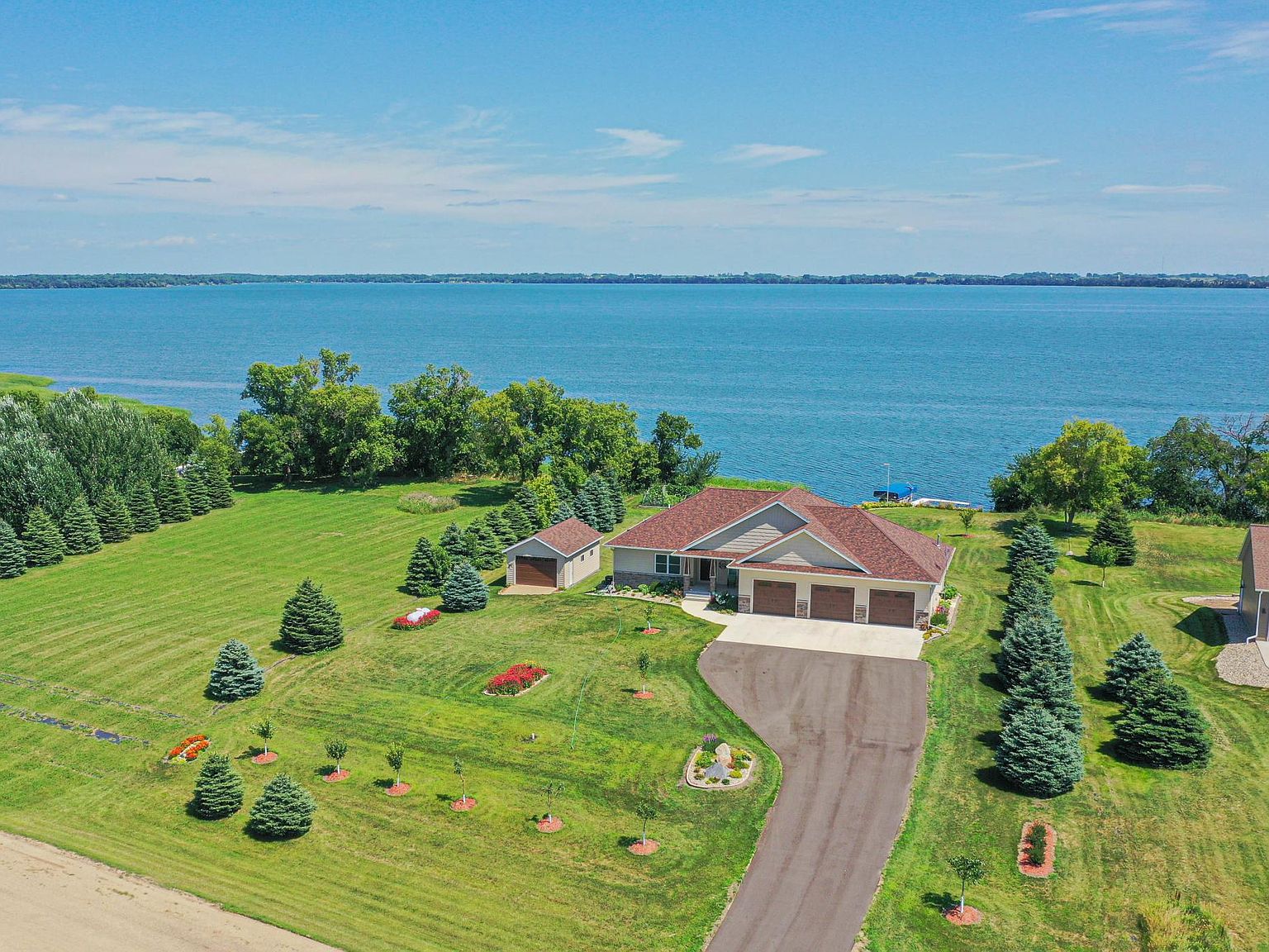 25163 119th St, Lowry, MN 56349 | Zillow