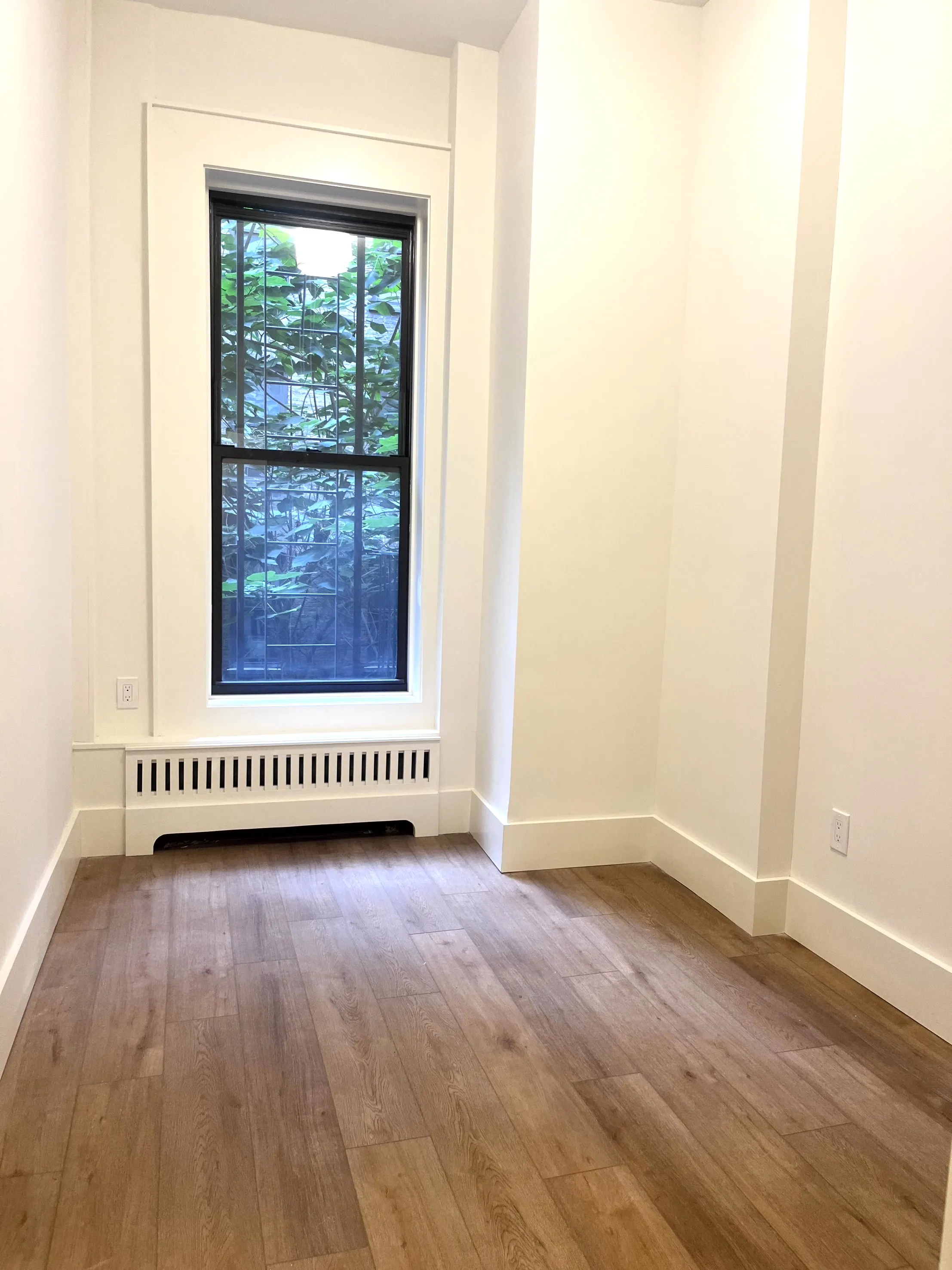 208 West 104th Street #1B in Manhattan Valley, Manhattan | StreetEasy