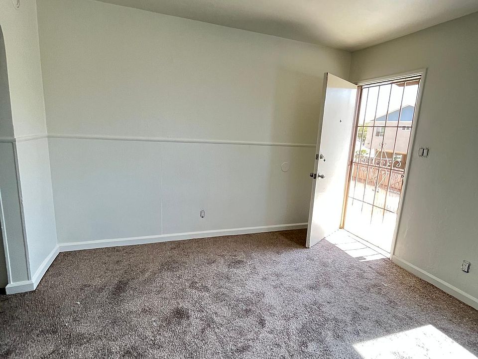 Laurel Villas - 12560 Laurel St Lakeside CA | Zillow