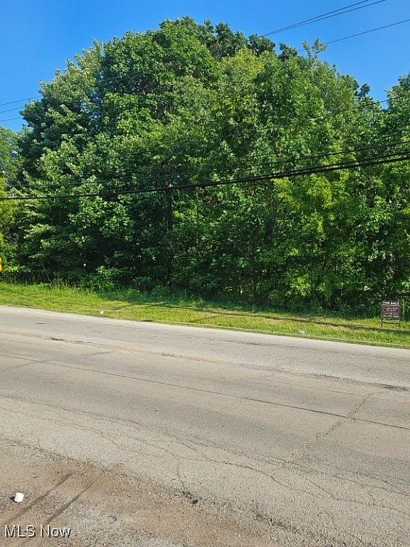 Carpenter West Rd #19, Ashtabula, OH 44004 | MLS #5136425 | Zillow
