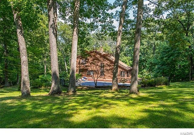 1872 Morgan Rd, Barnhart, MO 63012 | Zillow