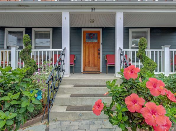 Inwood NY Real Estate - Inwood NY Homes For Sale | Zillow