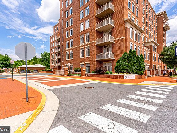 4480 Market Commons Dr UNIT 116, Fairfax, VA 22033 | Zillow