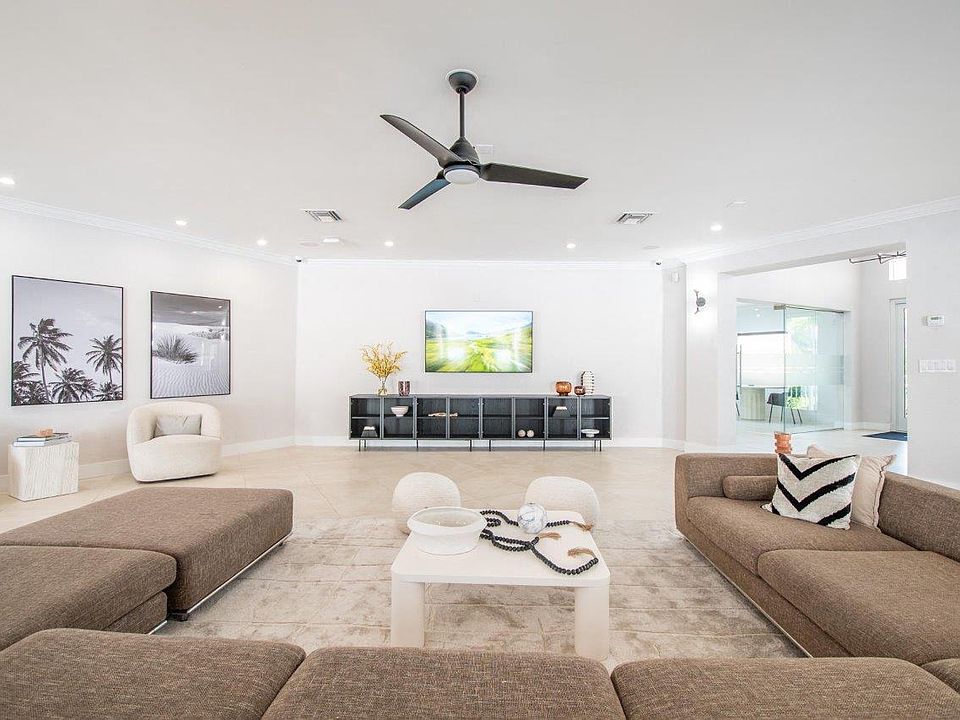 Legacy Harbour Key - 11033 N Kendall Dr Miami FL (1 units available ...