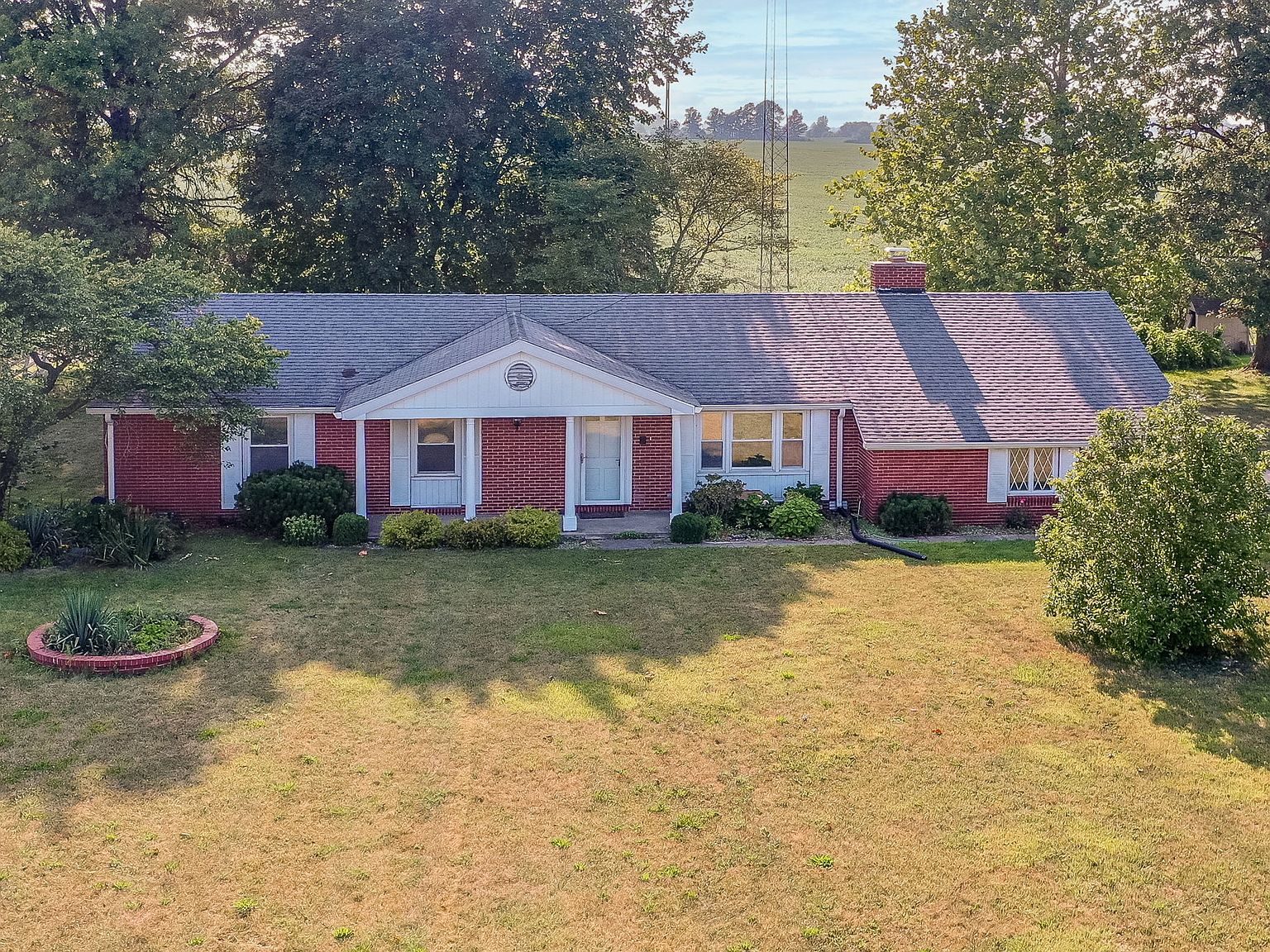4375 N 400 W, Anderson, IN 46011 | Zillow