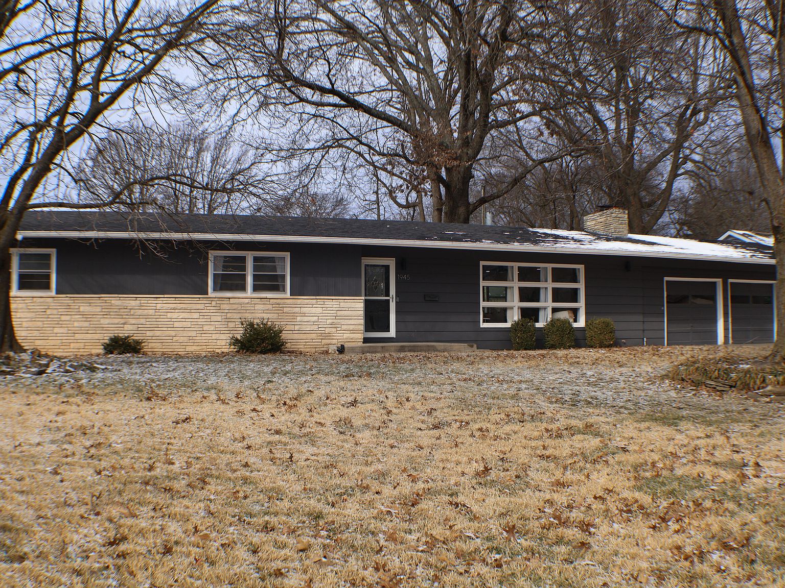 1945 S Cedarbrook Avenue, Springfield, MO 65804 | Zillow