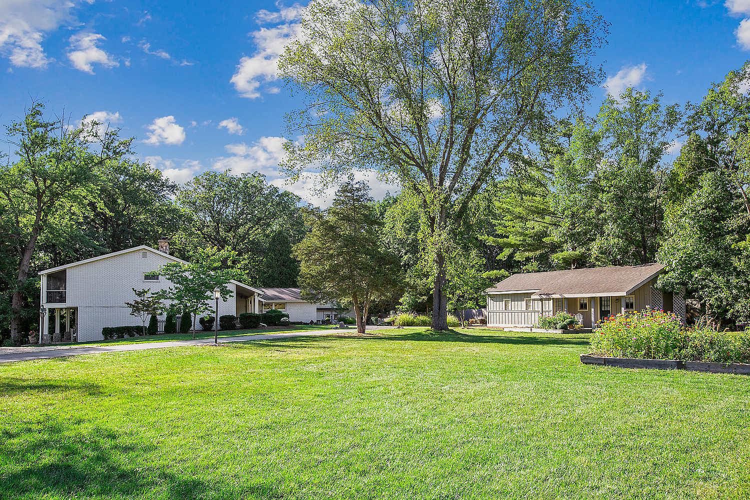 24030 S Kings Rd, Crete, IL 60417 | Zillow