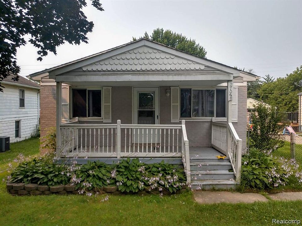 27059 W Huron River Dr, Flat Rock, MI 48134 | Zillow