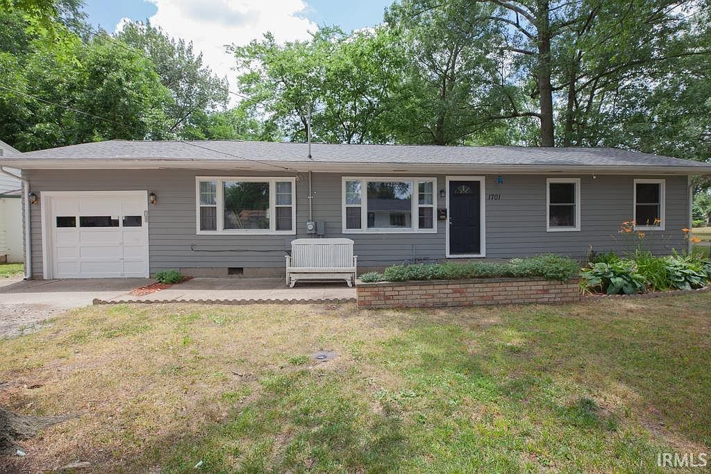 1701 Ridgeway Ave, Evansville, IN 47714 | Zillow
