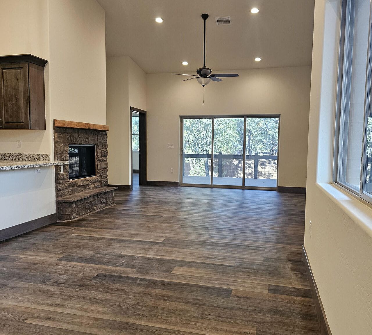 2860 W Villa Loop, Show Low, AZ 85901 | Zillow