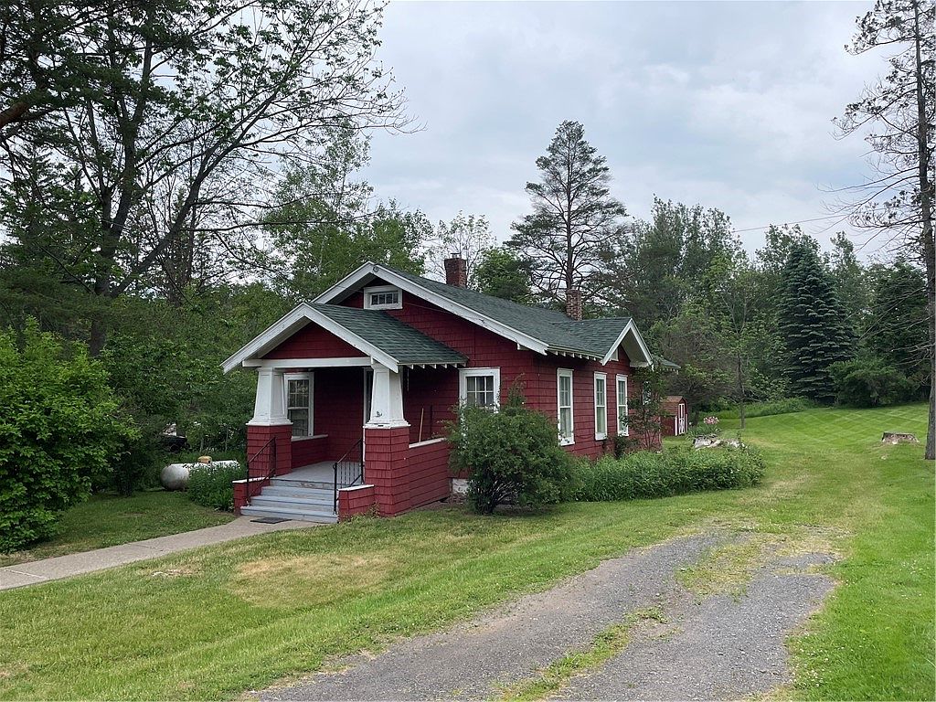 2 Beaver St, Stamford, NY 12167 | Zillow