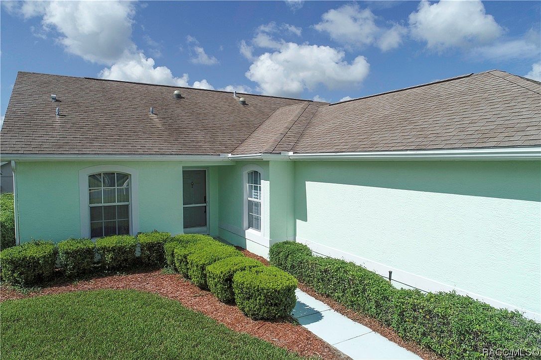 484 W Hillwood Path, Beverly Hills, FL 34465 | MLS #825776 | Zillow