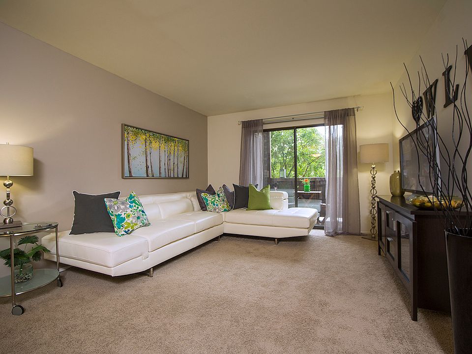 Woodland Villa Apartments - 7344 Drew Cir Westland MI (Updated Daily ...